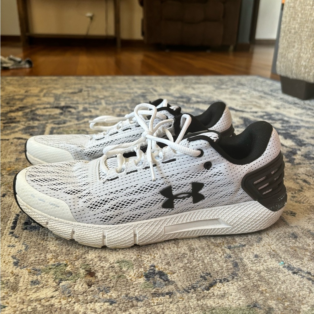 Under Armor Charged Rogue - Men’s Size 10.5 - Like Ne… - Gem
